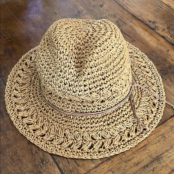 Scala | Accessories | Scala Collection Packable Straw Hat | Poshmark